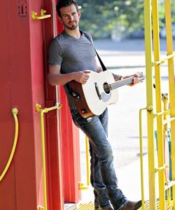 Exclusive Interviews with Male Country Singers - Country Startpage